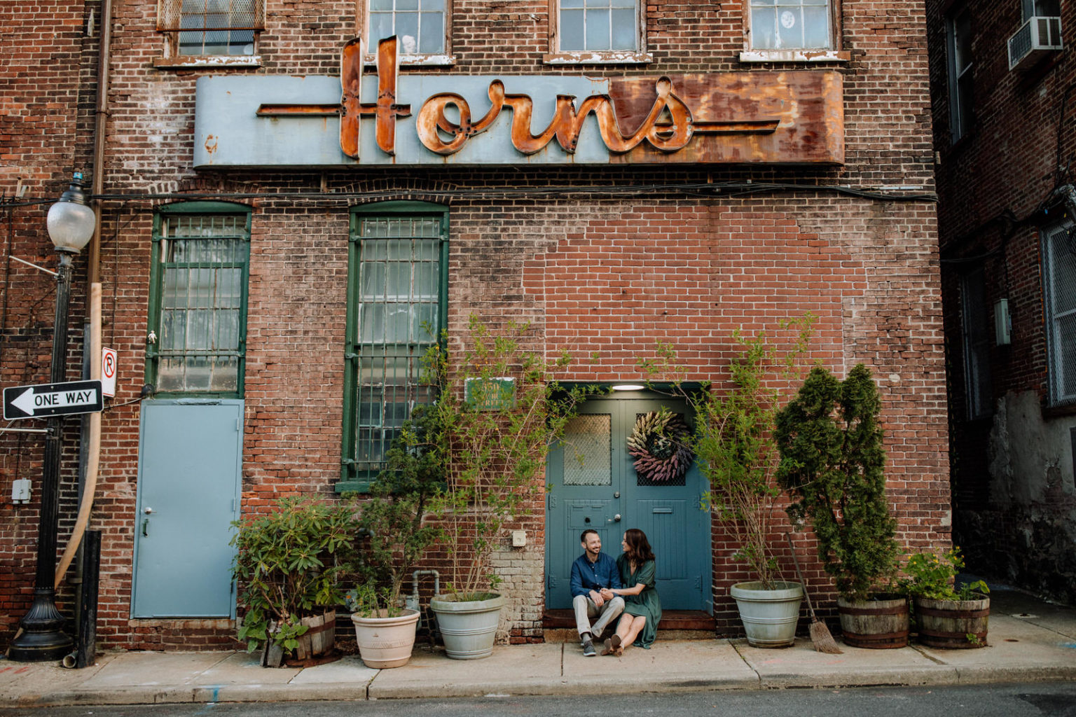 Downtown Easton, Pennsylvania Engagement Session - Hand and Arrow ...