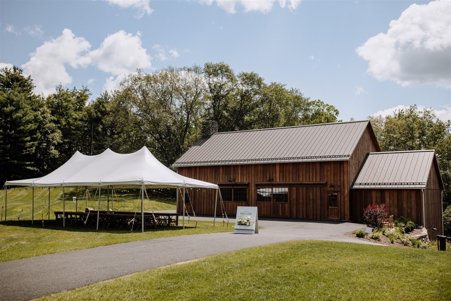 Sylvan Ridge Farm Wedding Photos // Milford, PA - Hand and Arrow ...