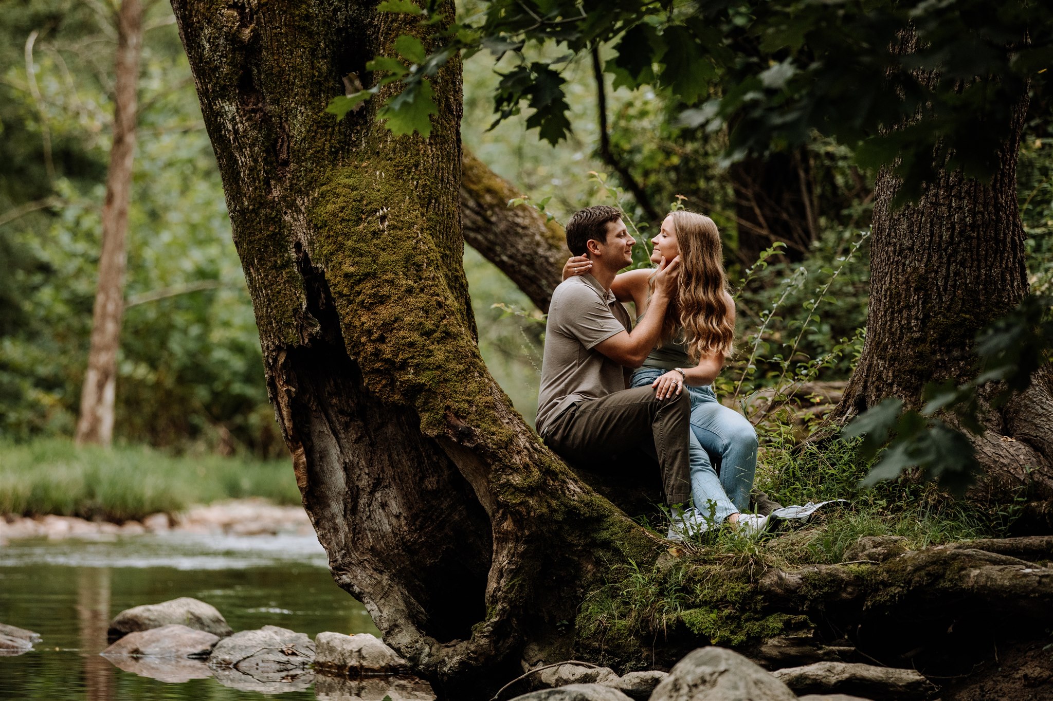Nazareth, PA Engagement Photos - Hand and Arrow Photography