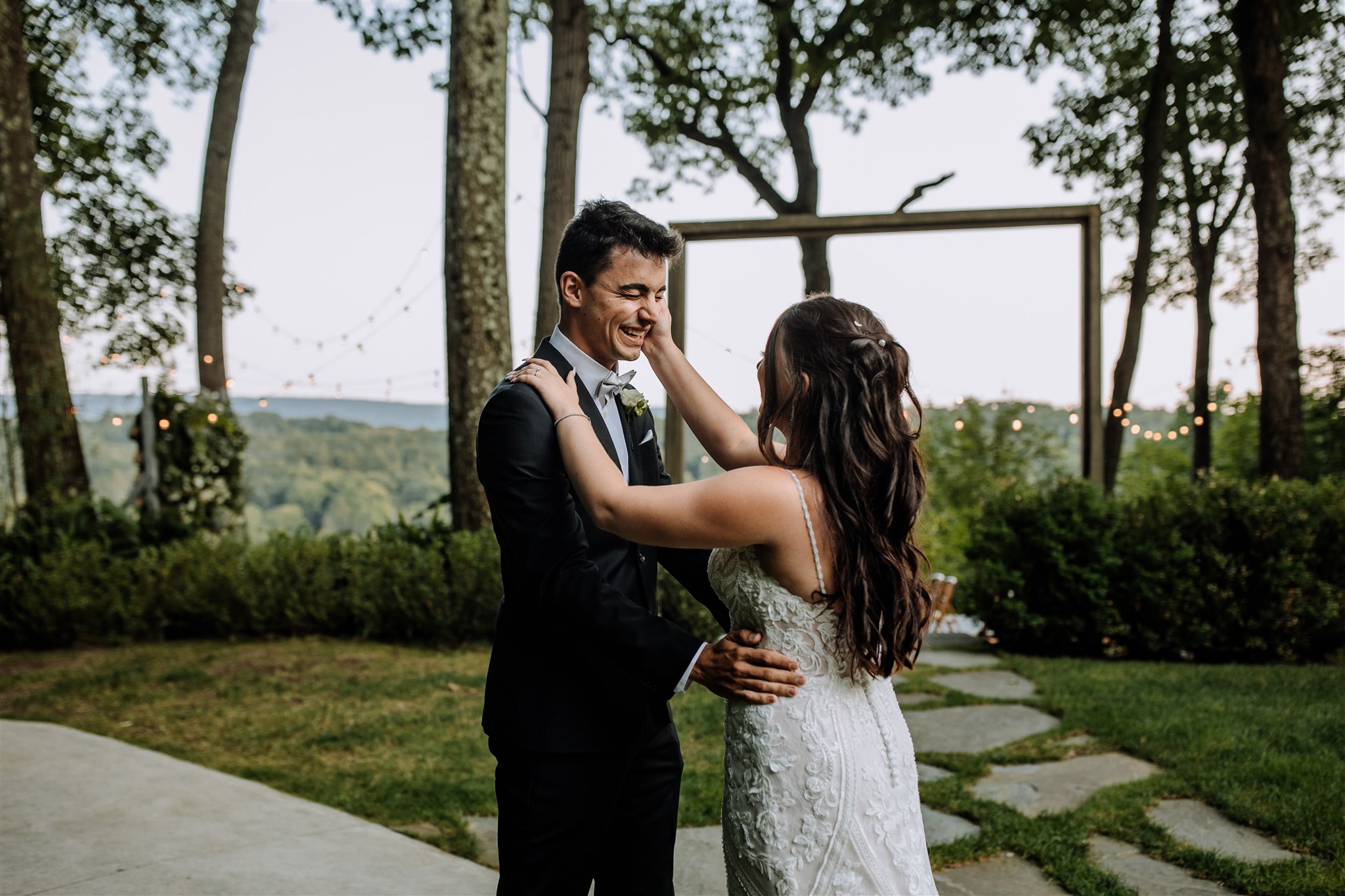 Promise Ridge Wedding Photos // Stroudsburg, PA - Hand and Arrow ...